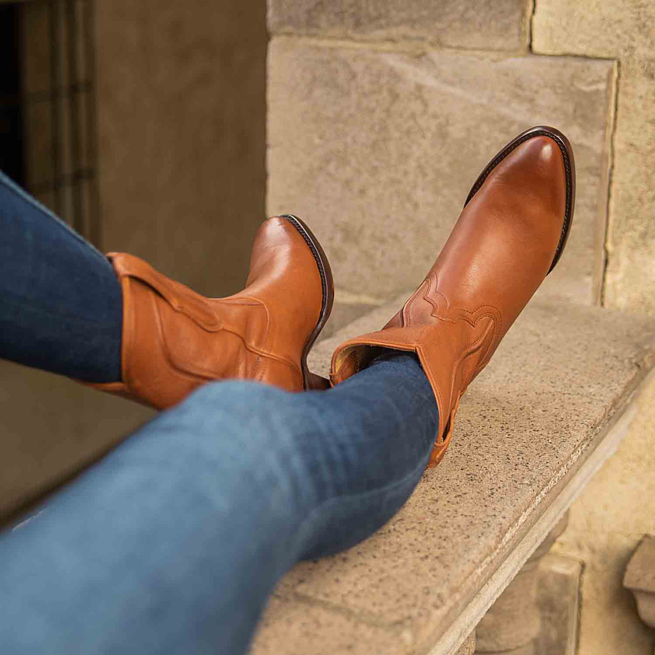 Women's Caravan Calfskin Cowgirl Bootie | The Myra | R-Toe – Rujo Boots
